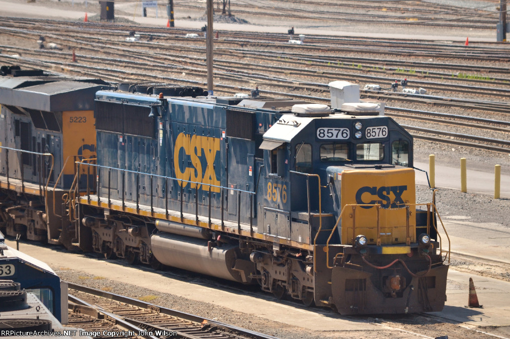 CSX 8571